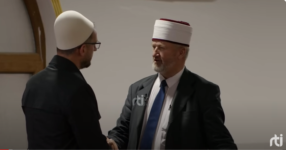 Hoxha mulla Jahir ef. Beqiri i cili shkon në Qabe me Plis e Tirqi - RTI